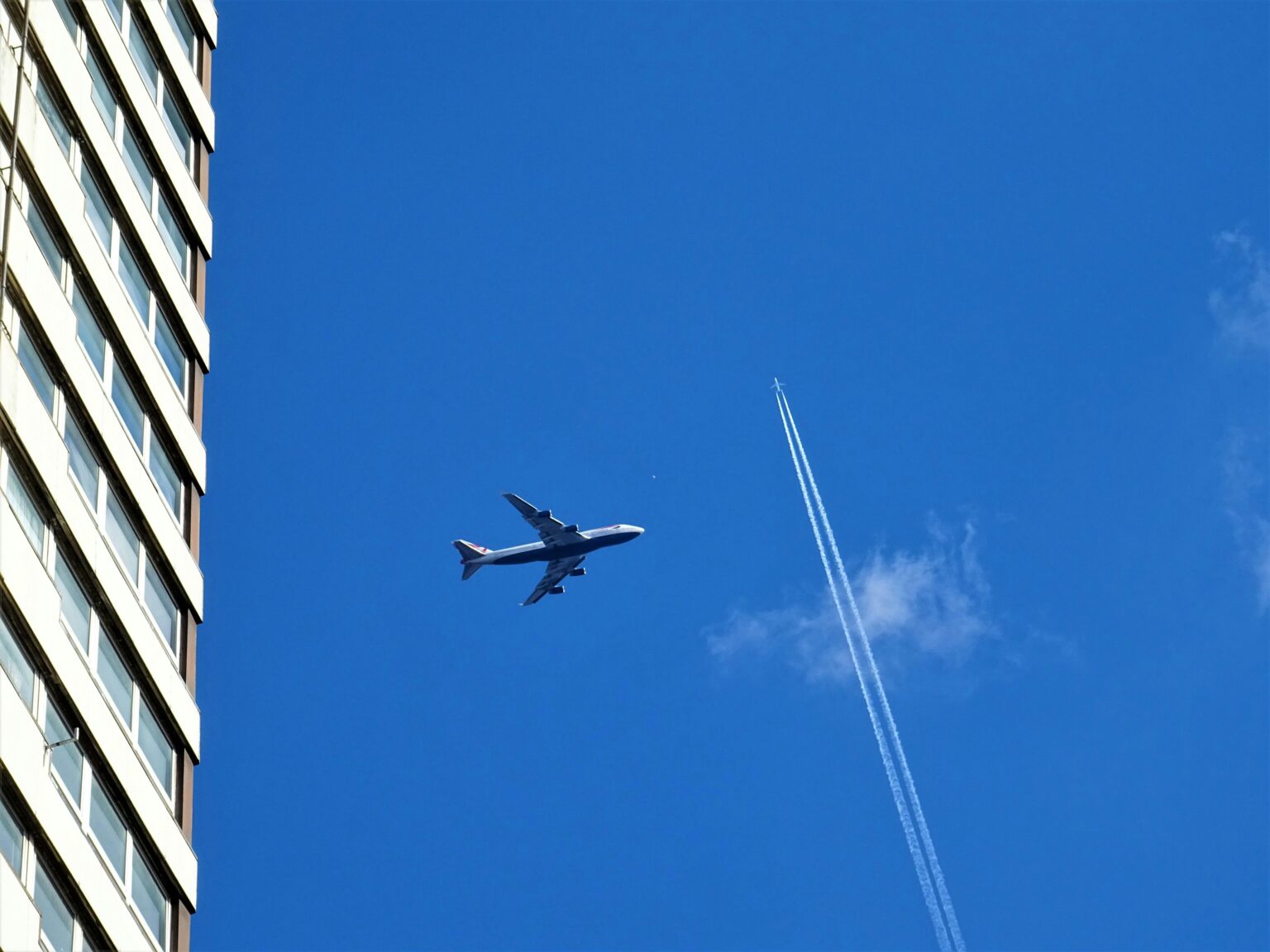 What Is a Round Trip Ticket? Meaning, Benefits & Booking Tips ...